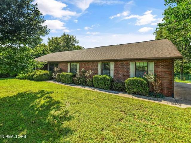 2631 Denton Hayes Rd, Maryville, TN 37803