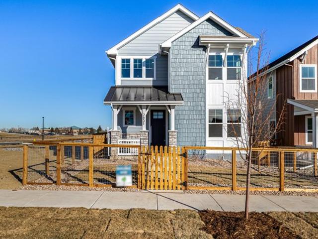 2631 E 102nd Pl, Thornton, CO 80229