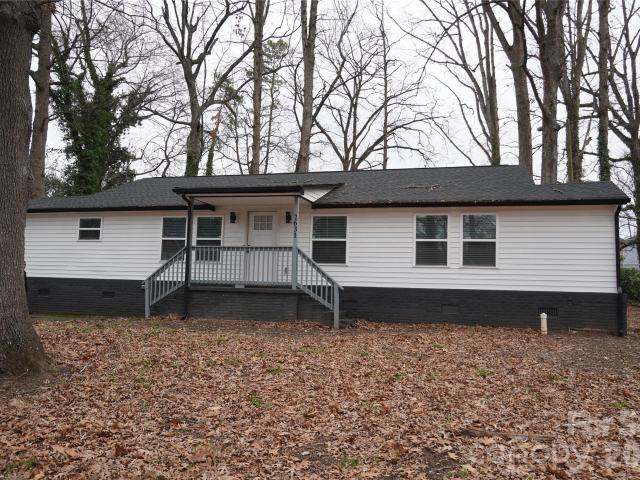 2631 Kenhill Dr, Charlotte, NC 28208 | MLS #4354 | Compass