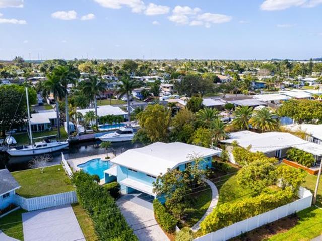 2631 Key Largo Ln, Fort Lauderdale, FL 33312