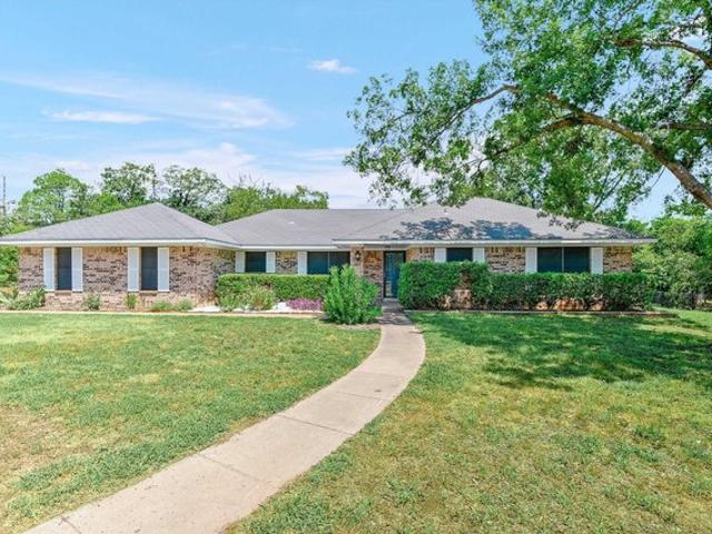 2631 Stafford Dr, Denison, TX 75020