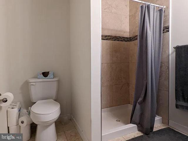 2631 W Girard Avenue # 2