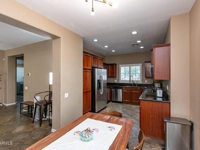 26329 N Babbling Brook Dr, Phoenix, AZ 85083 | MLS #7004