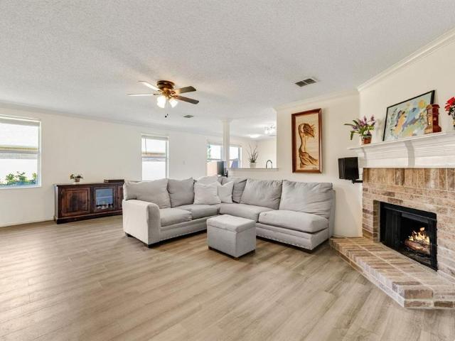 2633 Harbor Lights Drive