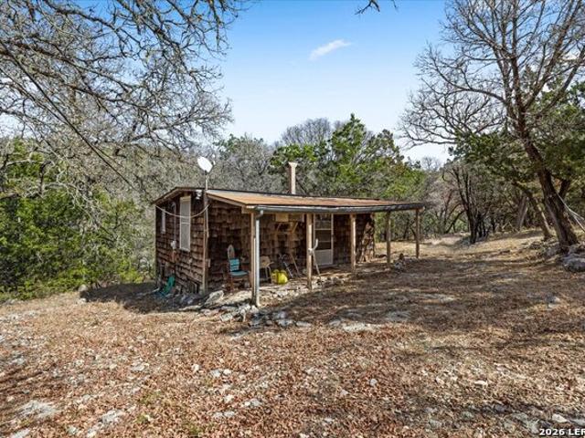 2633 Jackson Creek
