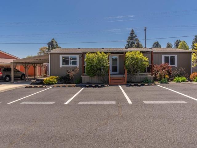 2633 SW Obsidian Ave Unit 42, Redmond, OR 97756