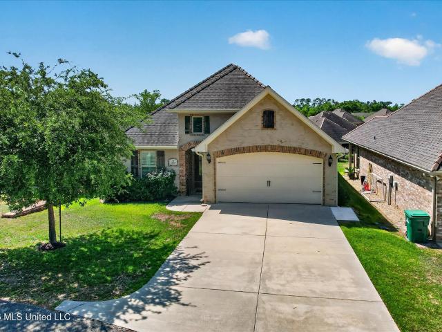 263 Country Club Circle