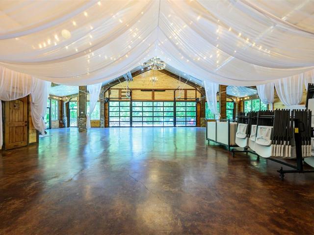 263 Crooked Oaks Lane