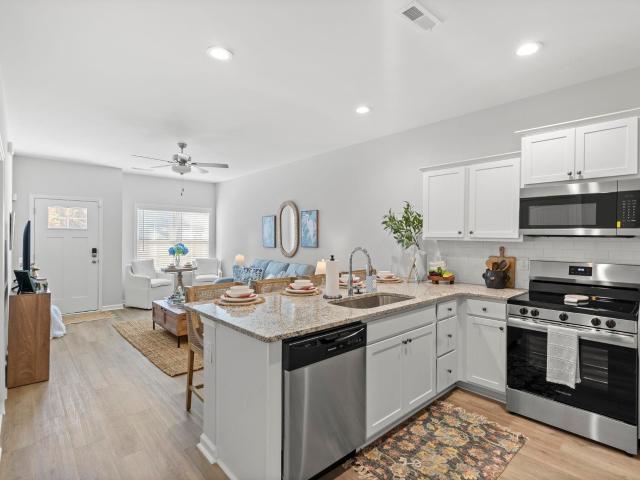 263 Buckwood Dr 30 INT