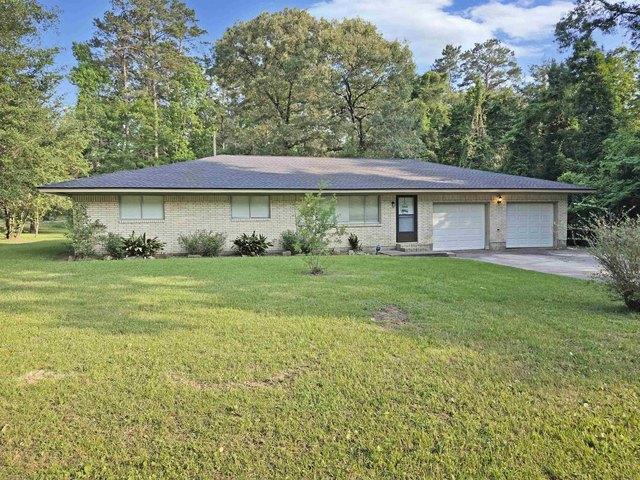 263 Gilbert Ln, Woodville, TX 75979