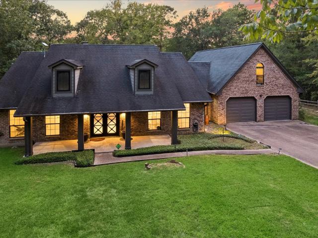 263 Dogwood Lane