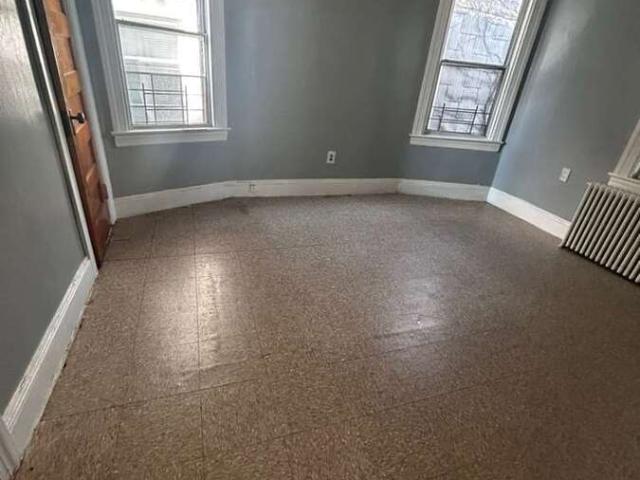263 Elm St Yonkers, NY 10701