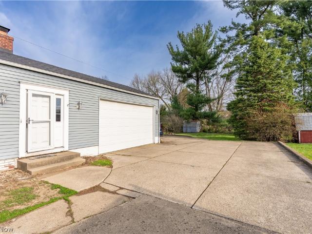 263 Everhard Road SW