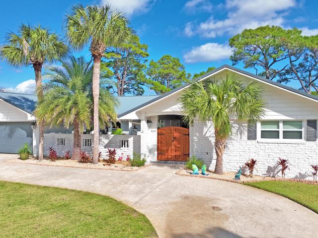 263 Lullwater Dr, Panama City Beach, FL 32413 | MLS #782720