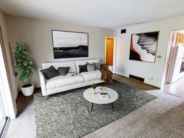 263 N. Hyland 2 Bedroom Apartment for Rent at 263 Hyland Ave, Ames, IA 50014