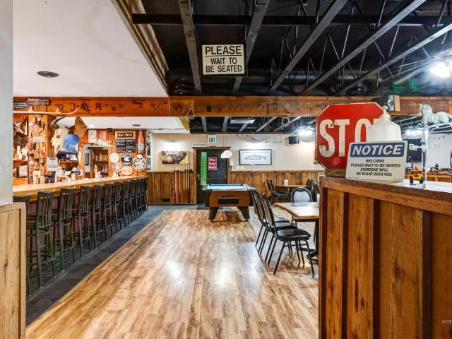 263 N Main St