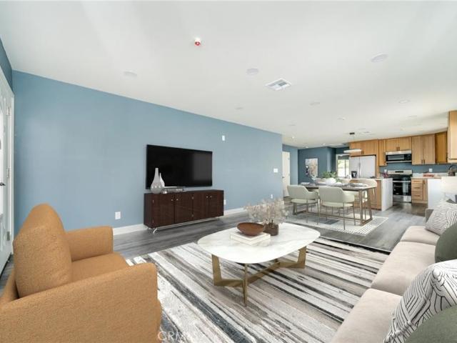 263 S 7th Street