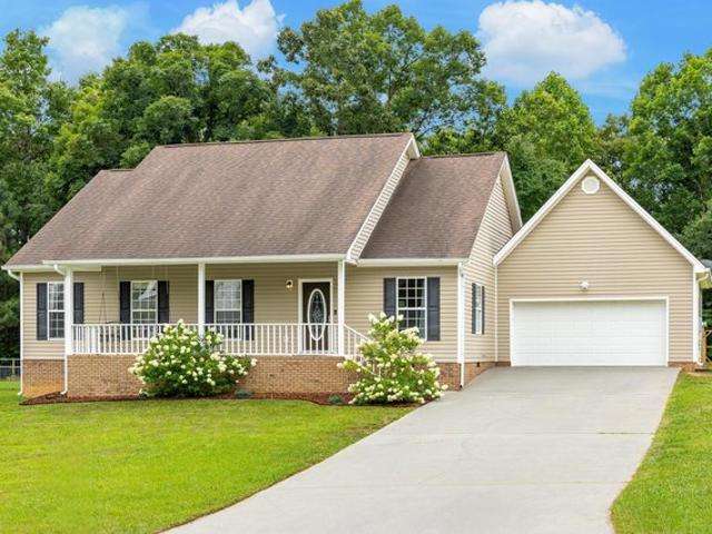 263 Southern Oaks Dr SE, Cleveland, TN 37323
