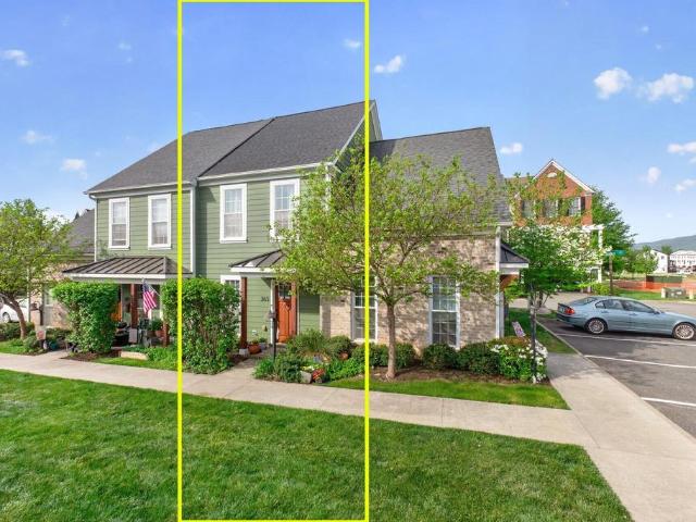 263 Penshaw Ct