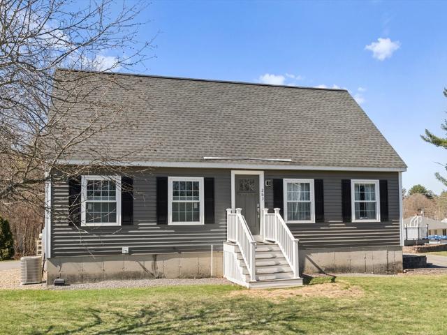 263 Phineas St, Dracut, MA 01826 | Compass