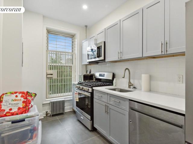 263 prospect place 3