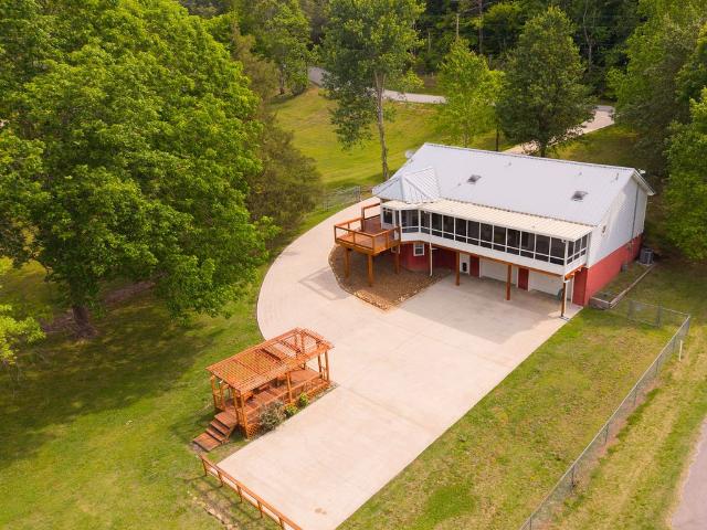 263 River Oaks Drive