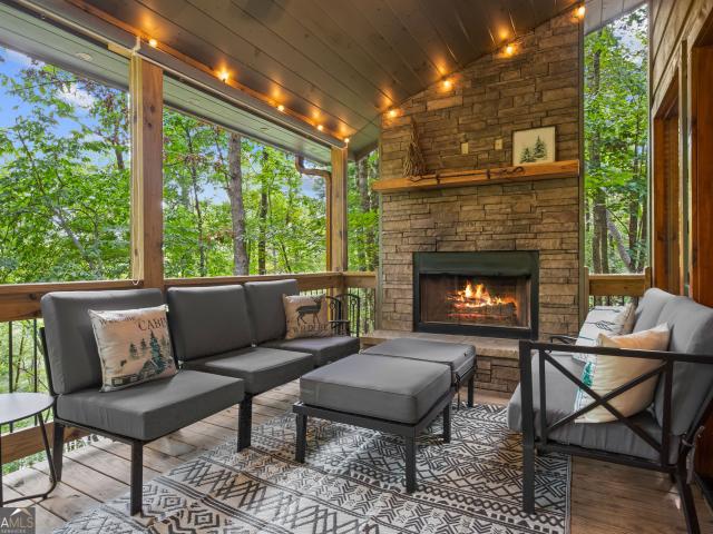 263 Windy Valley Ln, Blue Ridge, GA 30513 | MLS #10702 | Compass