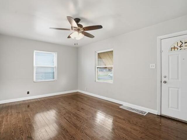 263 Taft St, Gary, IN 46404 | MLS #837446 | Compass