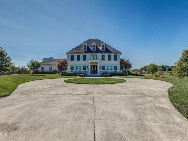 2644 North Highway 81