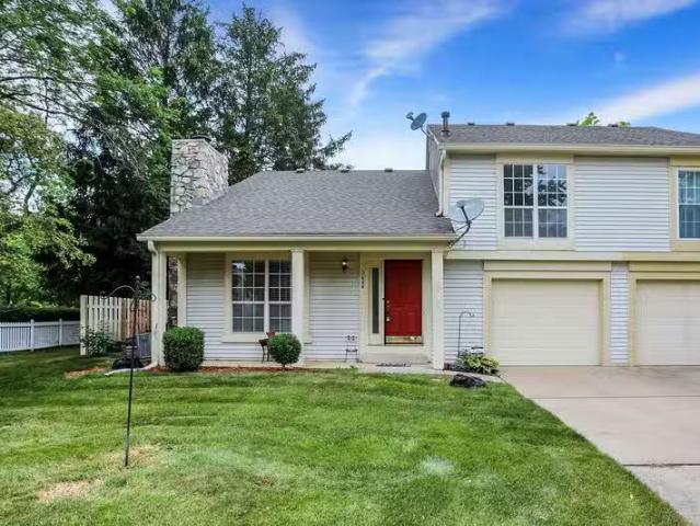 2644 Chaseway Court, Indianapolis, IN 46268 648570609