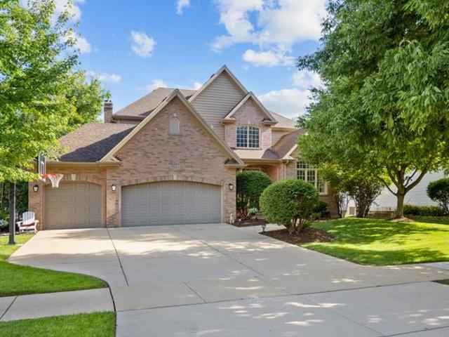 2644 Freeland Cir, Naperville, IL 60564
