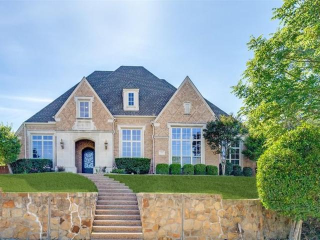 2644 Round Table Blvd, Lewisville, TX 75056