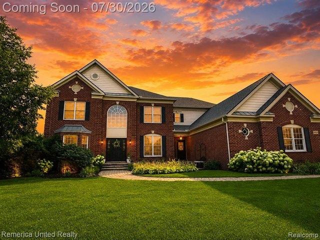 26455 Glenwood Dr, Novi, MI 48374