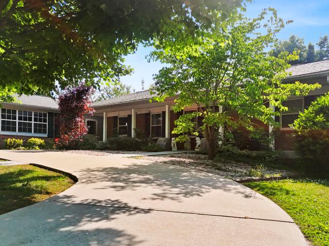 2645 Mountain View Drive
