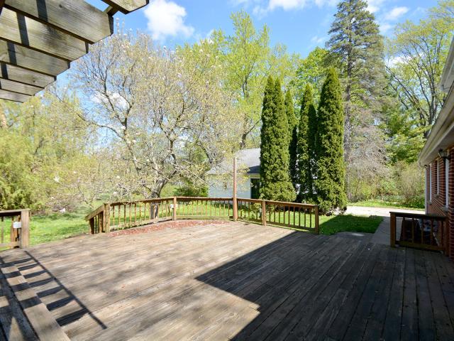2645 N Evergreen Avenue