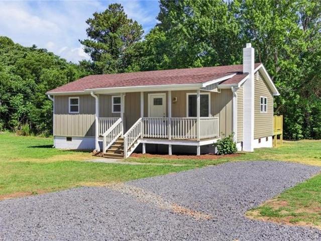 2645 Huffine Mill Rd, McLeansville, NC 27301