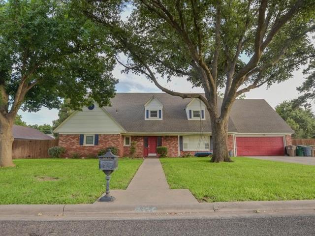 2645 Parkview Dr, San Angelo, TX 76904