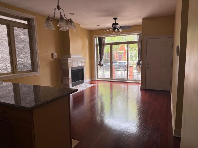 2645 w haddon avenue # 1
