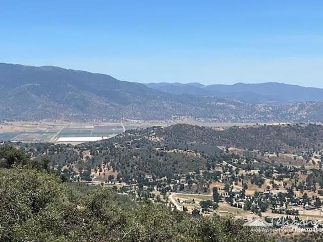 26461 Winchester Ct, Tehachapi, CA 93561