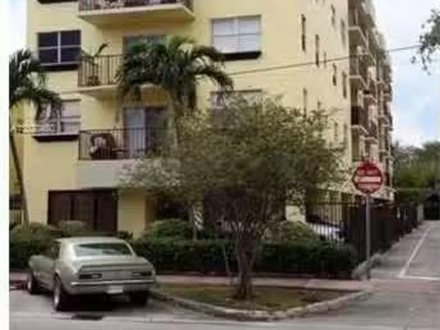 26467672 6960 Rue Vendome