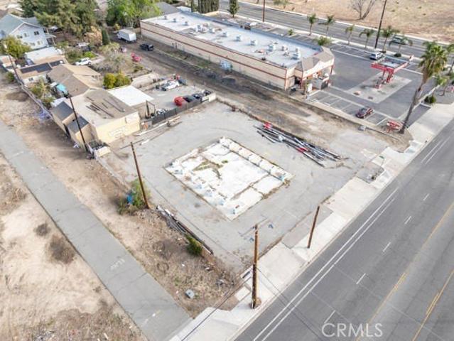 26468 Baseline St, Highland, CA 92346