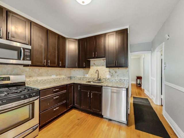 2646 Ewing Ave, Unit 2, Evanston, IL 60201 | MLS #12602 | Compass