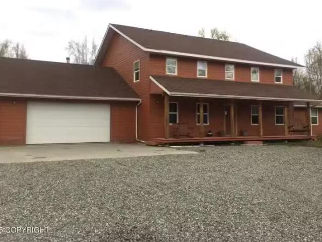 26475 W CRYSTAL LAKE RD, WILLOW, AK 99688 Single Family Reside.