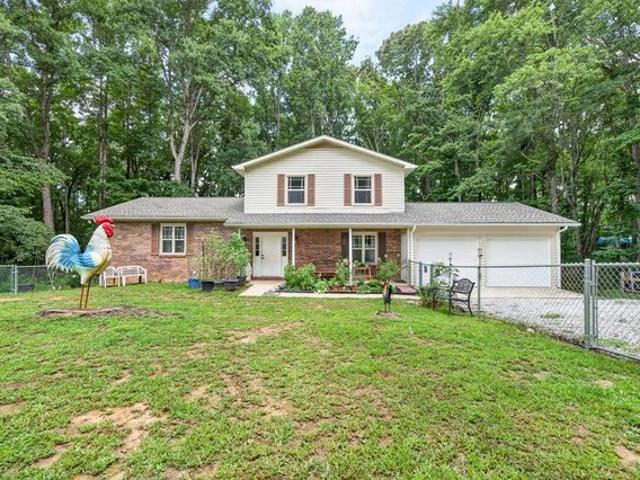 2647 Cummins Mill Rd, Cookeville, TN 38501