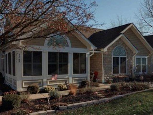 2647 Prestwick Village Cir, Springfield, OH 45503