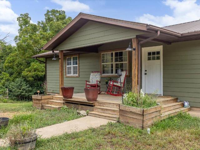 26480 Farm Road 1000