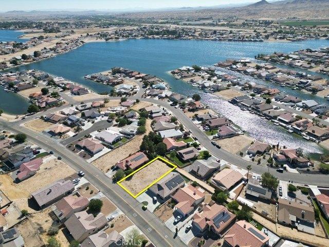 26481 Silver Lakes Pkwy, Helendale, CA 92342