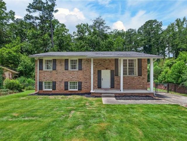 2648 Bent Hickory Dr SE, Smyrna, GA 30082