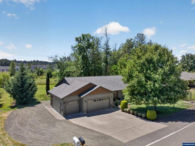 2648 Robinhood Ln NW, Albany, OR 97321