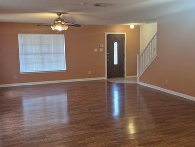 2648 Westover View